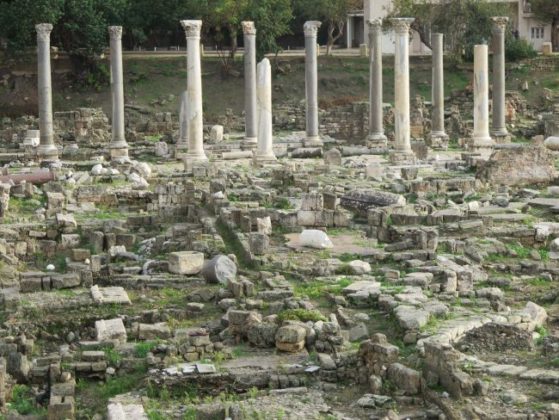 En 634 la ciudad fue conquistada por ejércitos islámicos hasta la toma ...