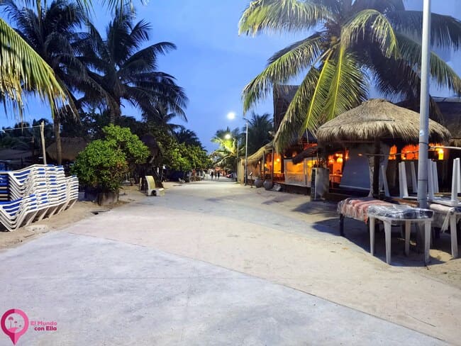 Mahahual, un destino alternativo en la Riviera Maya - El Mundo con Ella