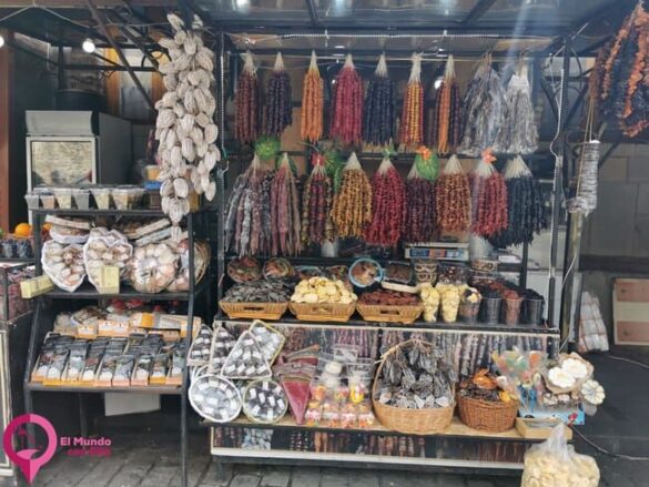 La Churchkhela y el Khachapuri, dos productos muy típicos de Georgia ...